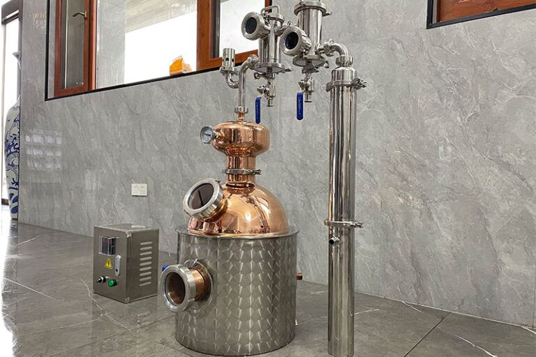 Types of Distillation Equipment
