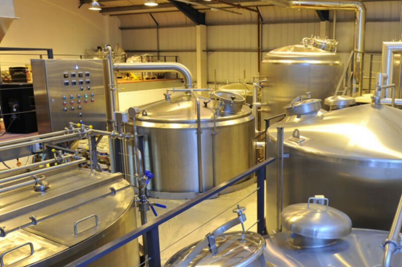 How to choose the right stainless steel brewing tank for your brewery?