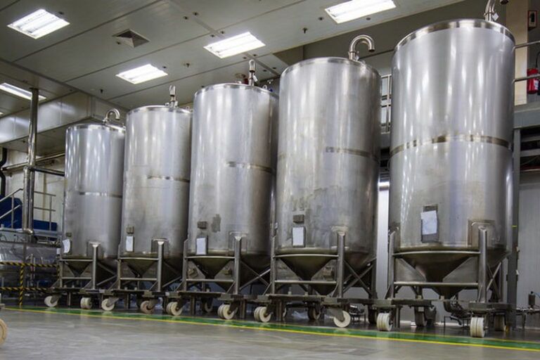 Stainless steel storage tanks